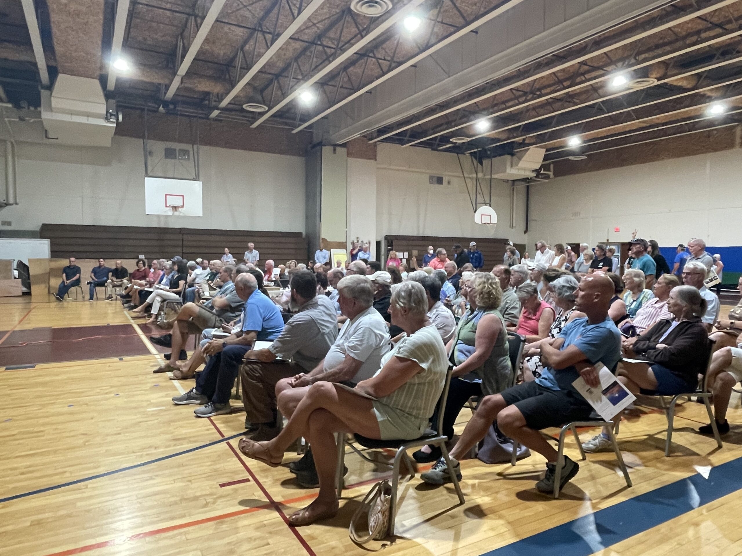 Neighbors oppose $70M housing project at former golf course | News ...